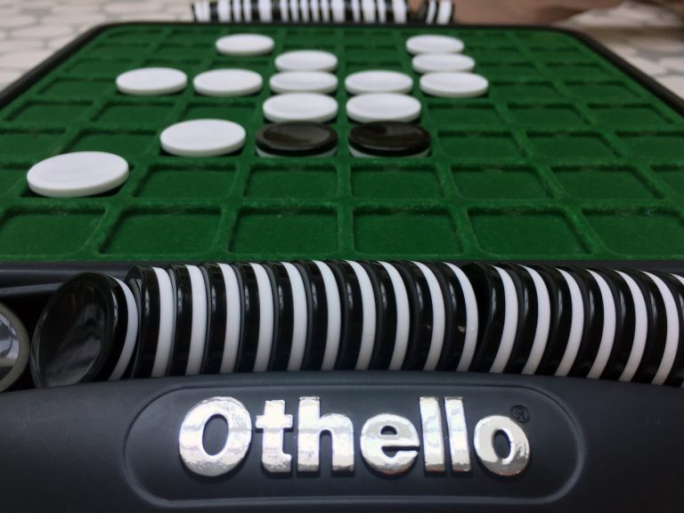 Othello Review - Board Game Review