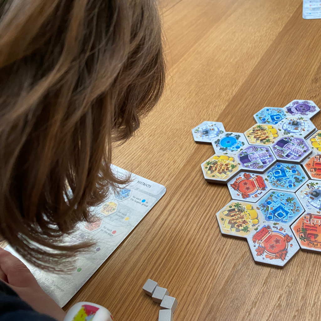 Akropolis Review - Board Game Review